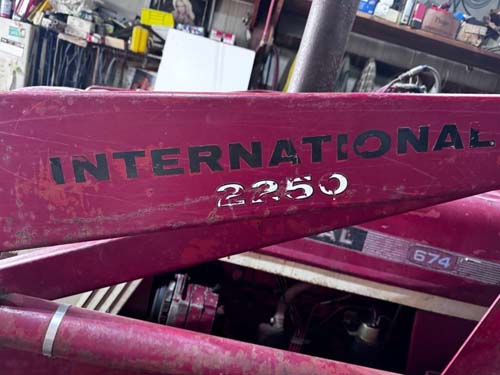 Brian DeBolt Auction Service, Inc. - Auctions